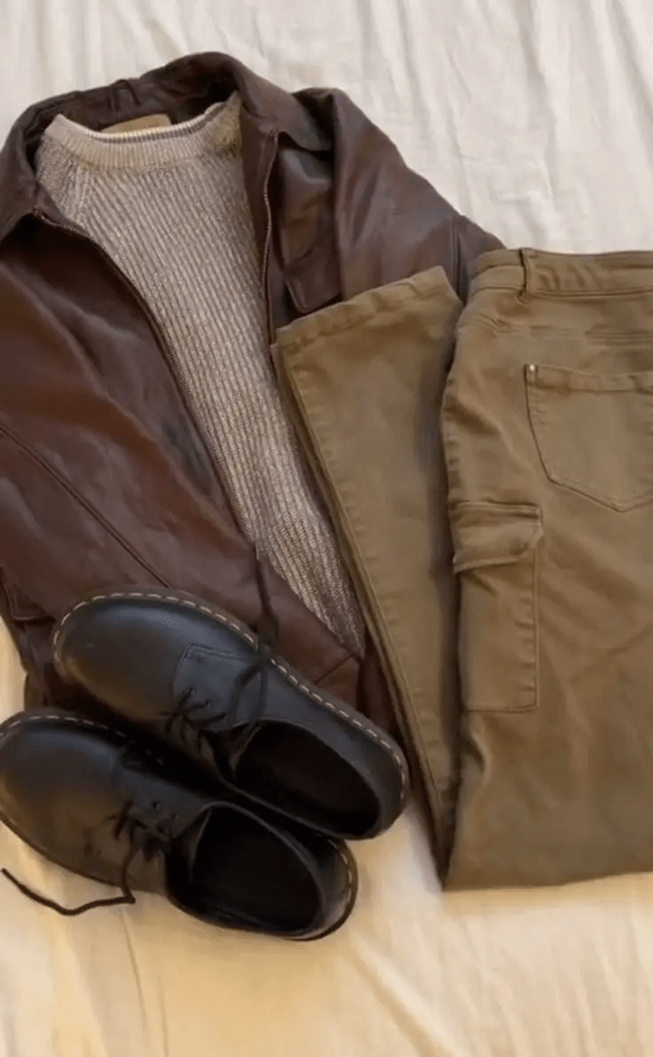 Mastering The Dark Academia Fashion for Men: Essentials, Outfit Ideas ...