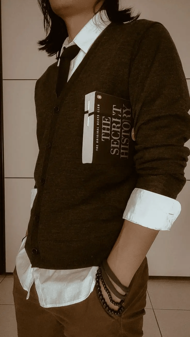 Mastering The Dark Academia Fashion for Men: Essentials, Outfit Ideas ...