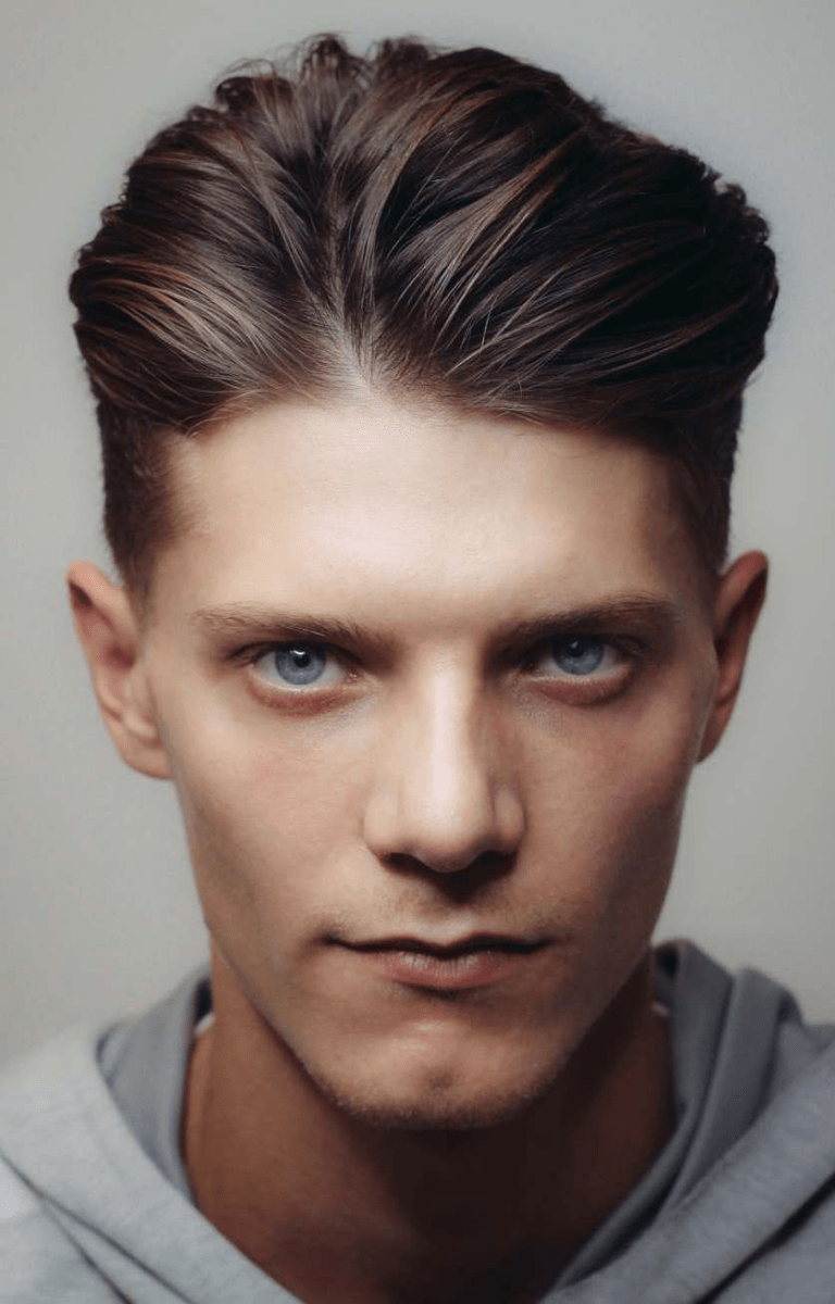 10 Men’s middle part haircut / Hairstyle – Ultimate Guide - 2025