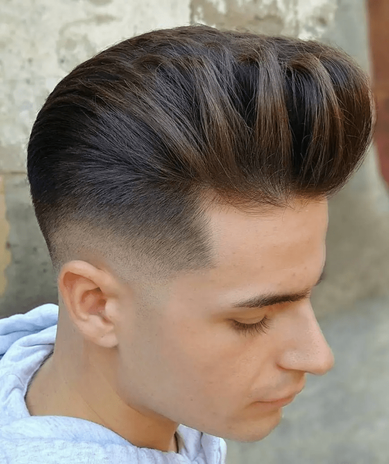 10 Men’s middle part haircut / Hairstyle – Ultimate Guide - 2025